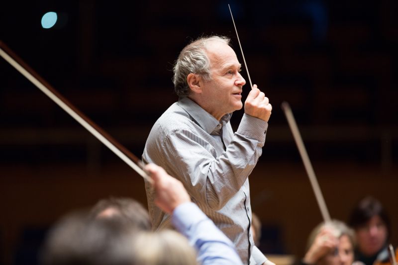 Dirigent Ádám Fischer: Musik muss "beim Kampf gegen Nationalismus und ...