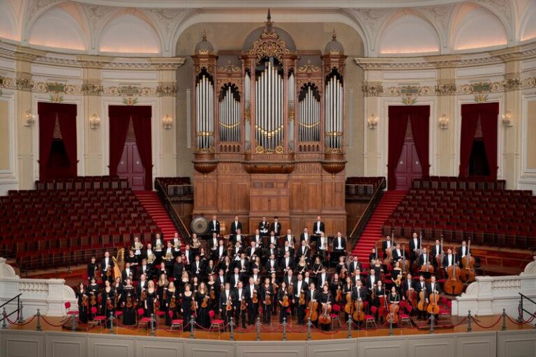 Künstlerische Leiterin verlässt Concertgebouw Orchestra | MUSIK HEUTE